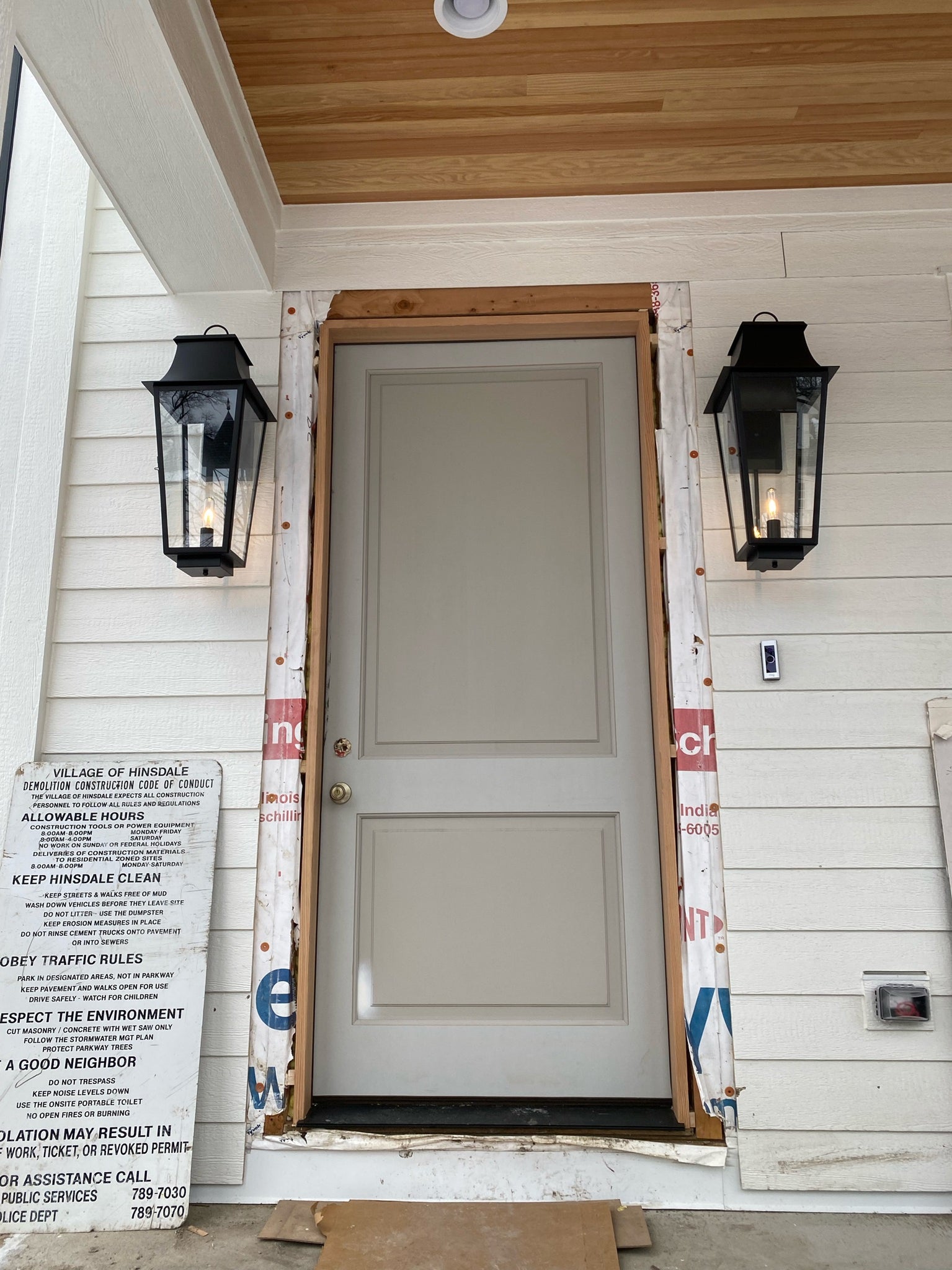 Wellington Copper Lantern - Wall Mount– Tower Lighting